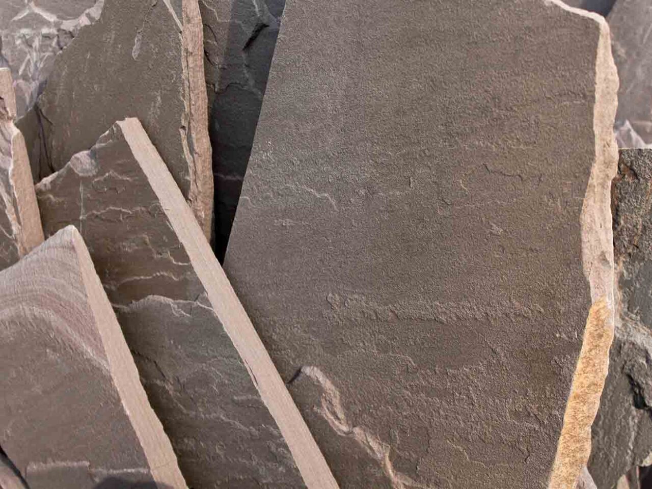 Pennsylvania Full Color Flagstone - Green Stone Company