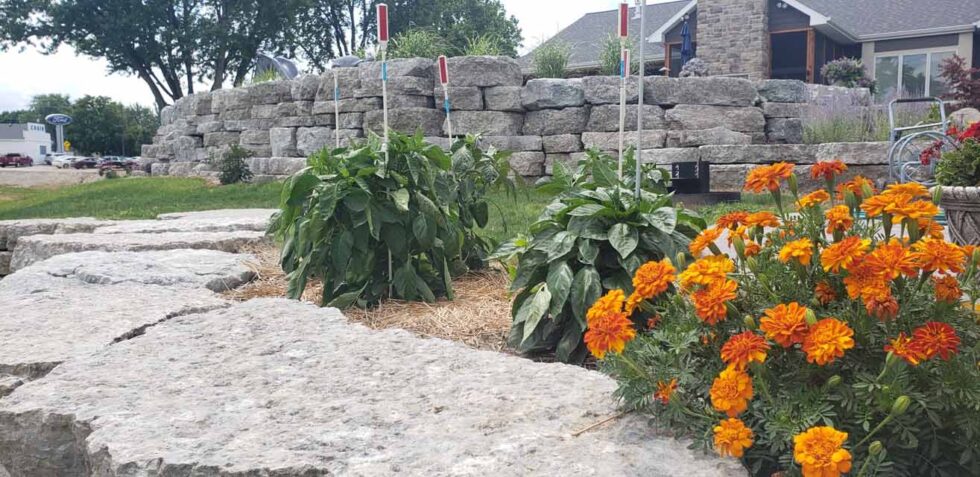 Weathered Sandstone Stack Boulders – Green Stone Company